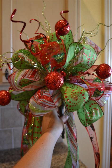 20 Ribbon Christmas Tree Topper Ideas
