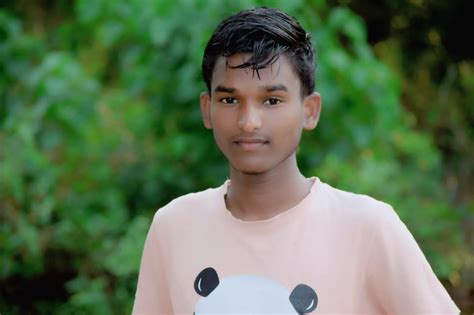 Raghuveer Murmu Medium