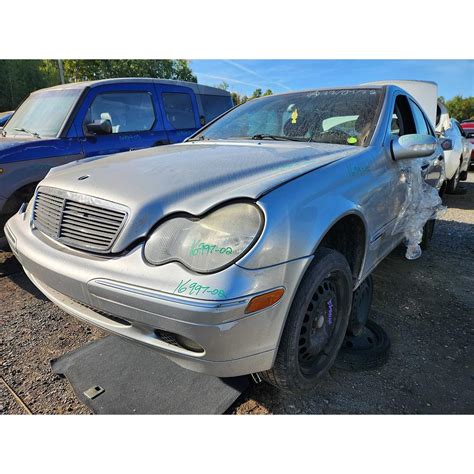 Mercedes Benz C Class 2002 St Lazare Kenny U Pull