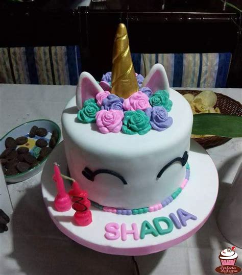 Torta De Unicornio Lila Verde Jade Y Rosado De Perfecta Dulzura
