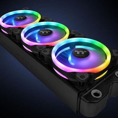 Вентилятор Thermaltake Riing Trio 12 RGB Radiator Fan TT Premium