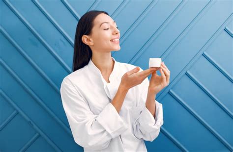 How To Choose The Right Moisturizer For Your Skin Type Health