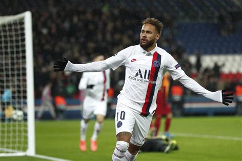 Revista monta seleção do PSG na década sem Neymar Jovem Pan