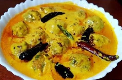 रुई जैसे सॉफ्ट बनेंगे कढ़ी के पकौड़े बस अपनाएं ये Tips Kadhi Pakora