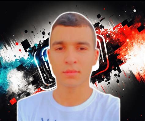 Alexandre React On Reels Facebook