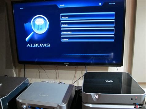 Wadia M330 Media Server And Wadia Di 122 Digital Audio Decoder Photo