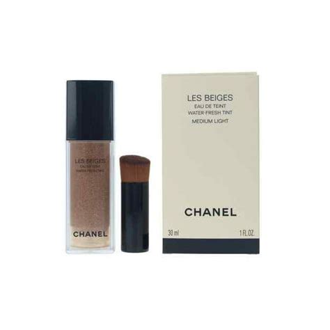 CHANEL - Les Beiges Eau de Teint (MEDIUM) 30 ml - Trend Parfum, 88,95