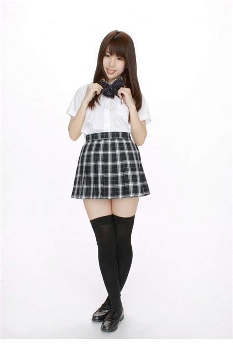 日本美少女学生妹清秀可人5 儿童画简笔画图片 哇图网