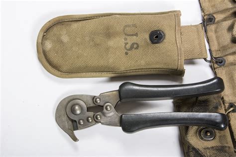 Combat Worn Us Webbing Set With Duct Tape Fjm44