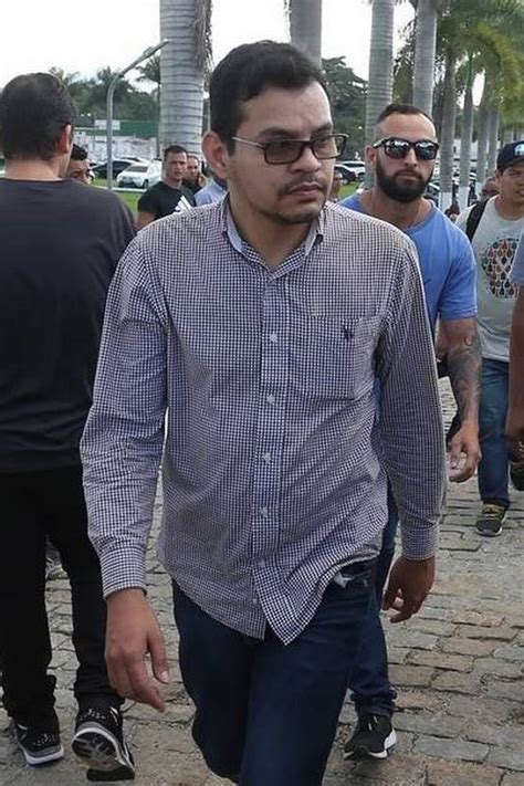 Justiça determina que filhos de Flordelis fiquem em presídios diferentes