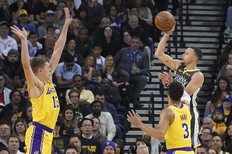 Lakers Vs Warriors Final Score Strong Game From Rajon Rondo Not