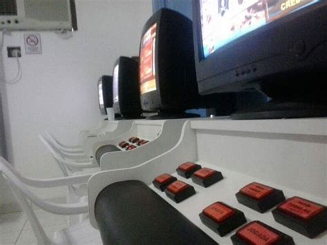 G1 Polícia Apreende Máquinas De Jogos De Azar Em Salão De Beleza