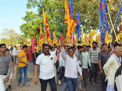 Nishan Yatra Of Khatu Shyam Taken Out खाटू श्याम की निशान यात्रा