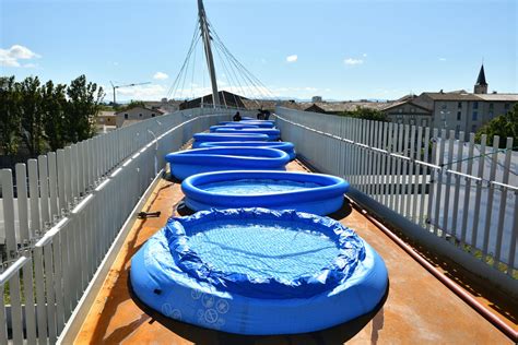 des essais statiques pour la passerelle de l Île parc girodet à bourg