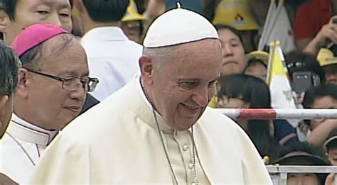 Duuren Life Ромын пап ламын өмсдөг жижиг малгай ямар учиртай вэ