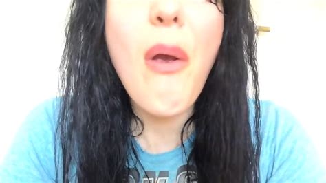Asmr Bubble Gum Chewing Blowing And Popping Eporner