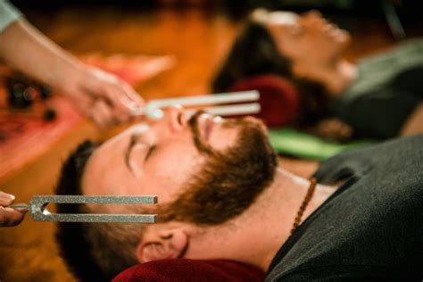 guide to conducting a tuning fork hearing test