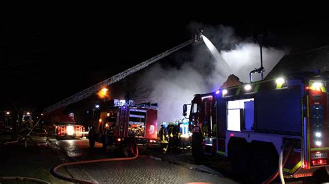 Beim Brand In Thielbeer Gab Es Offenbar Probleme Mit Dem Nachschub