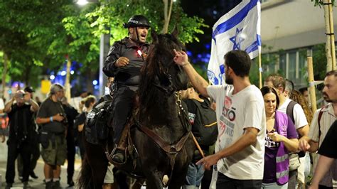 Benjamin Netanyahu Dissolves Israeli War Cabinet Vatican News