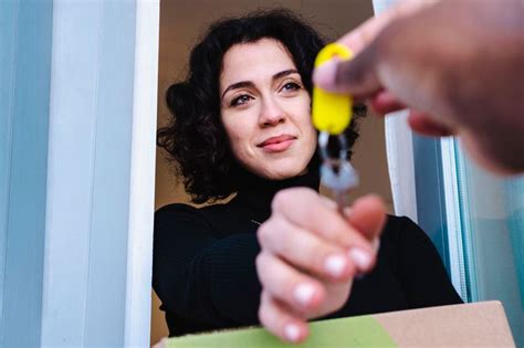 Property Expert Shares Five Reasons Your Home Probably Wont Sell And