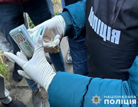 «Білий квиток за 18 тисяч доларів у Львові спіймали жінку яка допомагала ухилянту втекти за