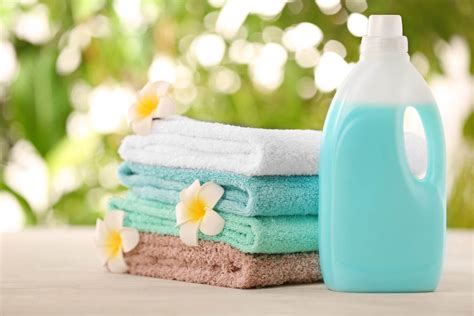 Perlu Perawatan Ekstra Begini Cara Mencuci Jaket Gunung Dari Bahan