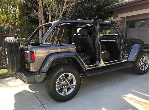Poll Door Visual Preference Naked Or Half Doors Jeep Wrangler Forums Jl Jlu