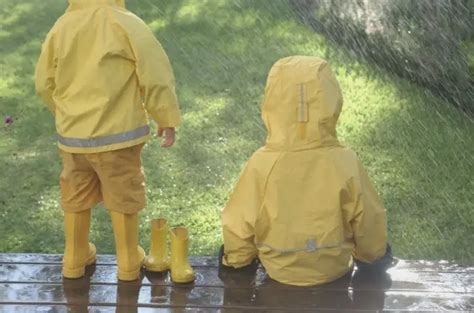 女方买精子产生后代，事后女方亡故，后代的抚养义务由谁承担？ 知乎