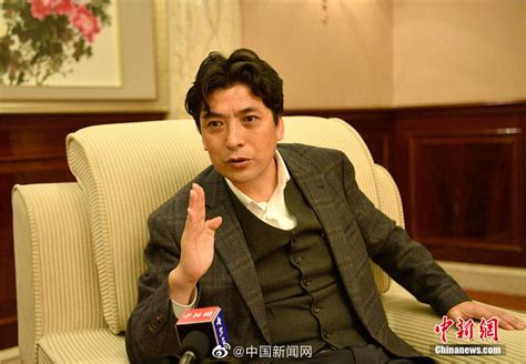 甘孜文旅局局长称为家乡愿意成网红新闻中心中国网