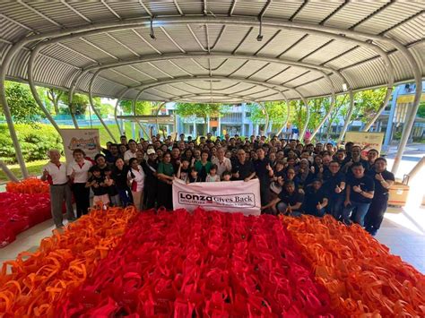 Alice Chern Chern Gwee 魏少稹 On Linkedin Thats Such A Meaningful Event Annie Lim And Team Lonza