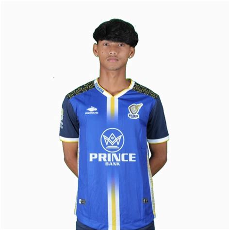 គួរឲ្យ សរសេីរ កីឡាករ ស៊ិន សុវណ្ណមករា យកប្រាក់រង្វាន់ខ្លួន មកឧបត្ថម្ភ ដល់ក្រុមទាំងមូល