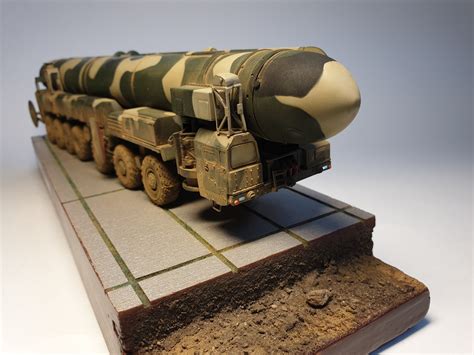 Тополь М — Каропка.ру — стендовые модели, военная миниатюра