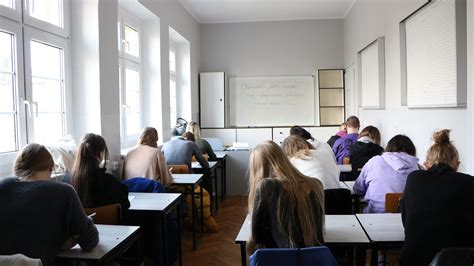 OLIMPIADA WIEDZY O UBEZPIECZENIACH SPOŁECZNYCH Zespół Szkół