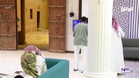 نواف بن عقاب يمشي و يضرب الشباب جنتل4 Youtube