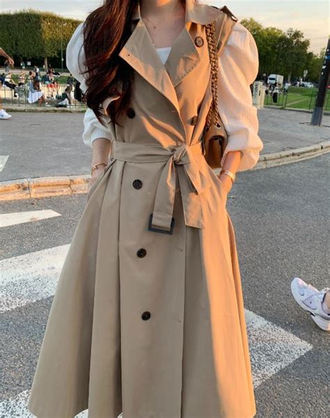 미니퀸 제니 고퀄 간절기 하객룩 오피스룩 A라인 벨트 랩 뒷주름 포켓 카라 롱 베스트 트렌치코트 조끼 2col