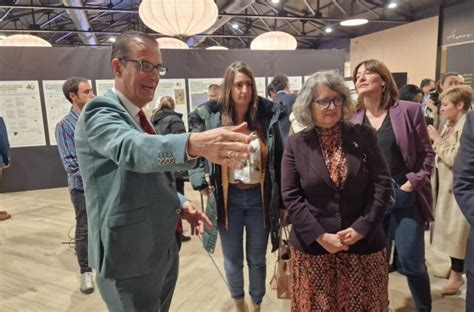 La Consejera De Desarrollo Sostenible Mercedes Gómez Asiste A Los