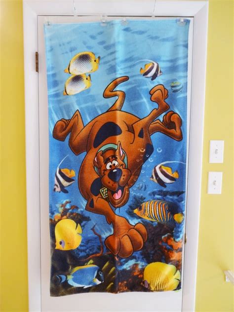 Swimming Underwater Fish Vtg Hanna Barbera Scooby Doo Beach Towel
