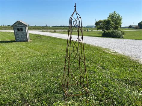 Wrought Iron 55 Square Finial Topiary Flower Trellis Metal Plant