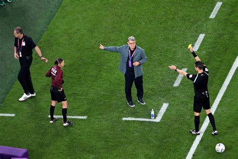Por primera vez un partido del Mundial tendrá una terna arbitral femenina El Gráfico