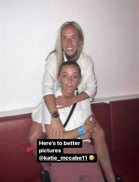 Jordan Nobbs And Katie Mccabe Jordan Nobbs Womens Football Arsenal