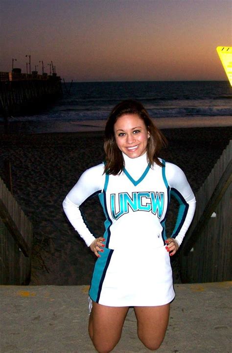 Nfl And College Cheerleaders Photos Unc Wilmingtons Allison Marie