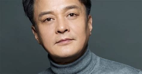 성추행 의혹 조민기 끝내 사망 경찰 출두 앞두고 극단적 선택