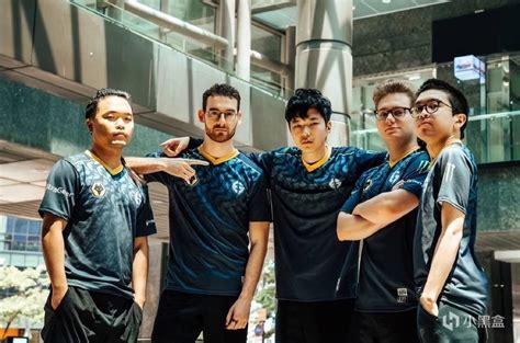【英雄联盟】s12小组赛：a组三足鼎立，b组jdg傲视群雄 3楼猫