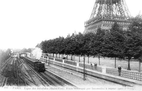 La Gare Du Champ De Mars