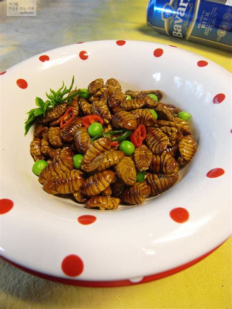 번데기 볶음 만들기