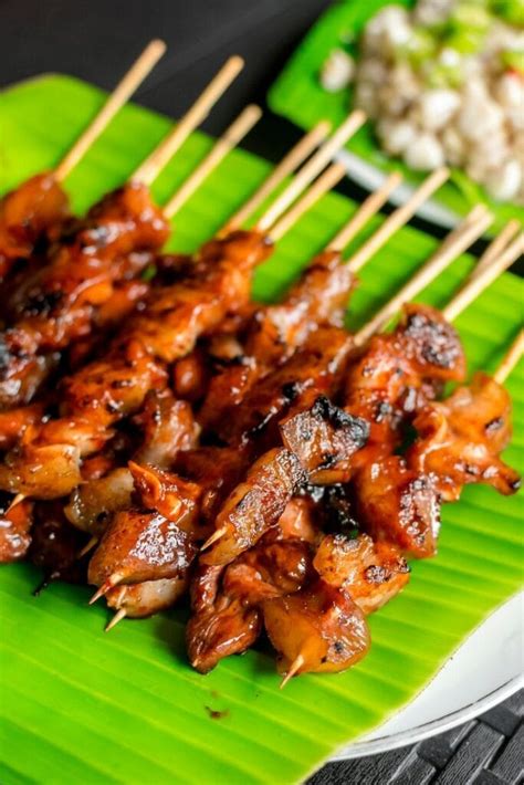25 Top Filipino Street Foods To Try Insanely Good