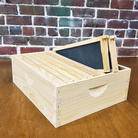 10 Frame Deep And Medium Box Hive Kit Langstroth Hive Bee Keeping Supplies Cypress Wood