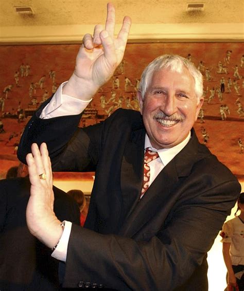 Australias Raconteur Bowler Max Walker Dead At 68 Sport Dawncom