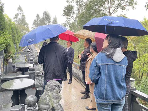 龙湾区民政局开展清明节前全区公墓安全巡查