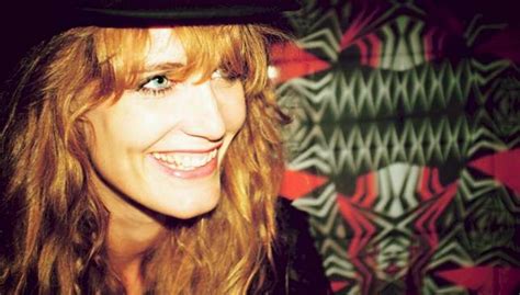 Bagtanker Med Clara Sofie Fabricius Altdk